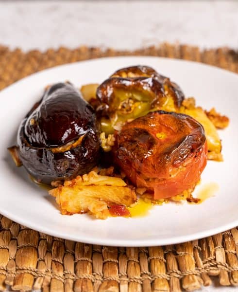 Gemista recipe (Greek Stuffed Tomatoes and Peppers with rice) - My ...