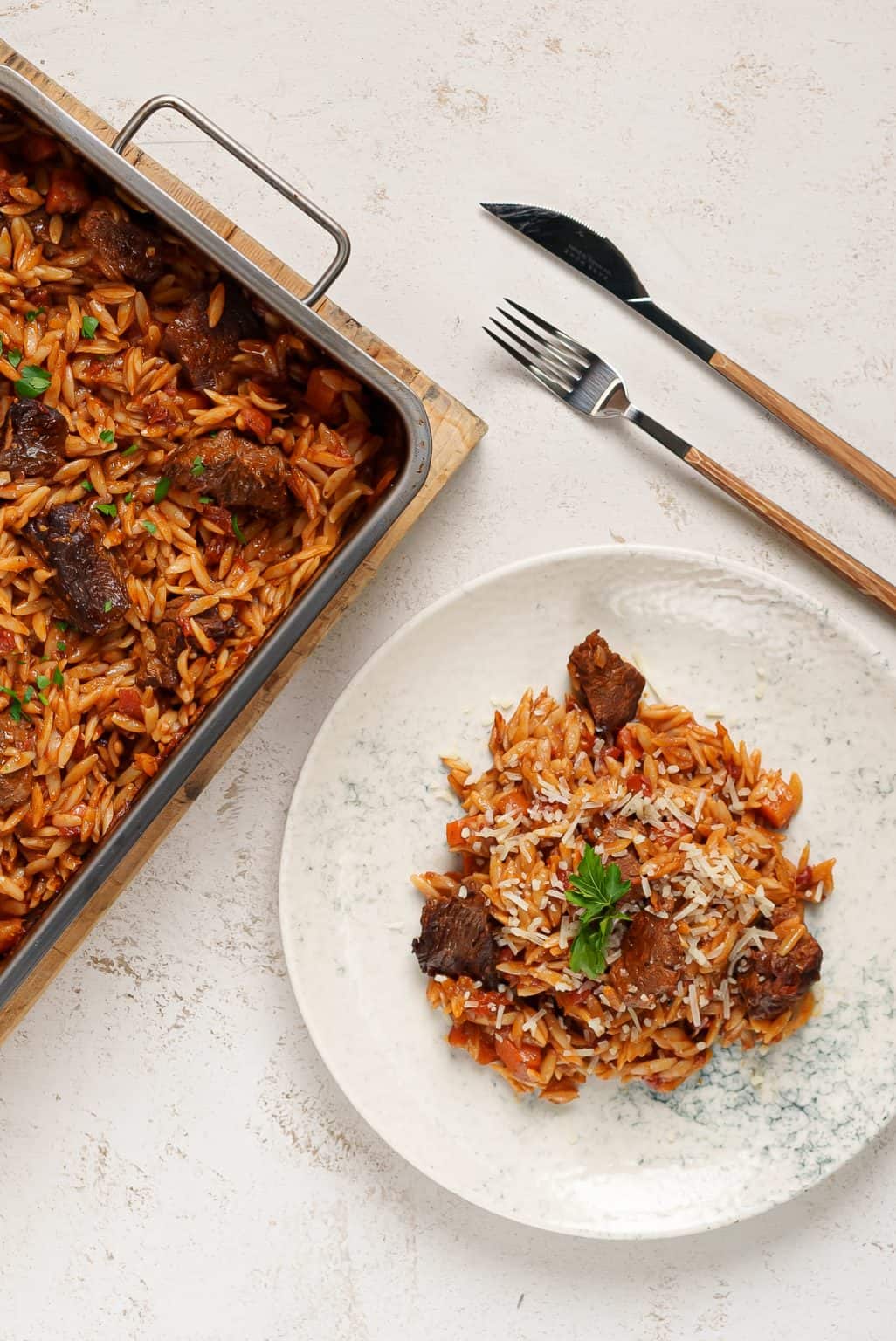 Giouvetsi recipe (Greek Beef stew with Orzo pasta) - My Greek Dish