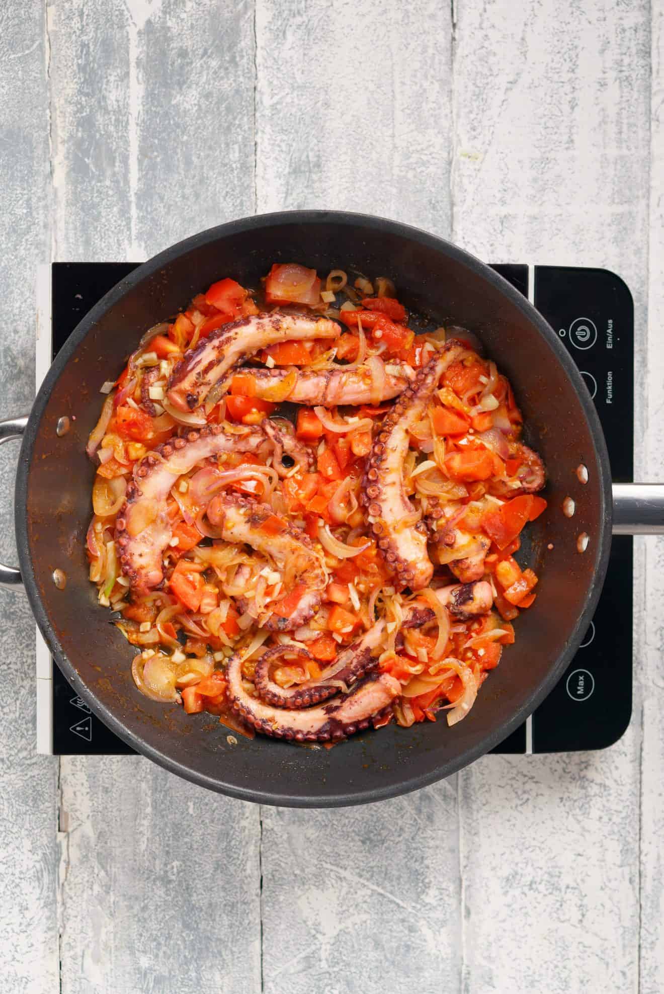 Greek-style Octopus recipe (Xtapodi) - My Greek Dish
