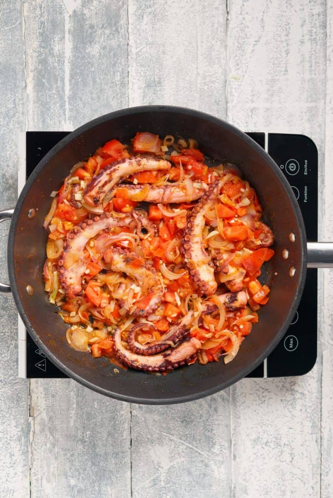 Greek-style Octopus recipe (Xtapodi) - My Greek Dish