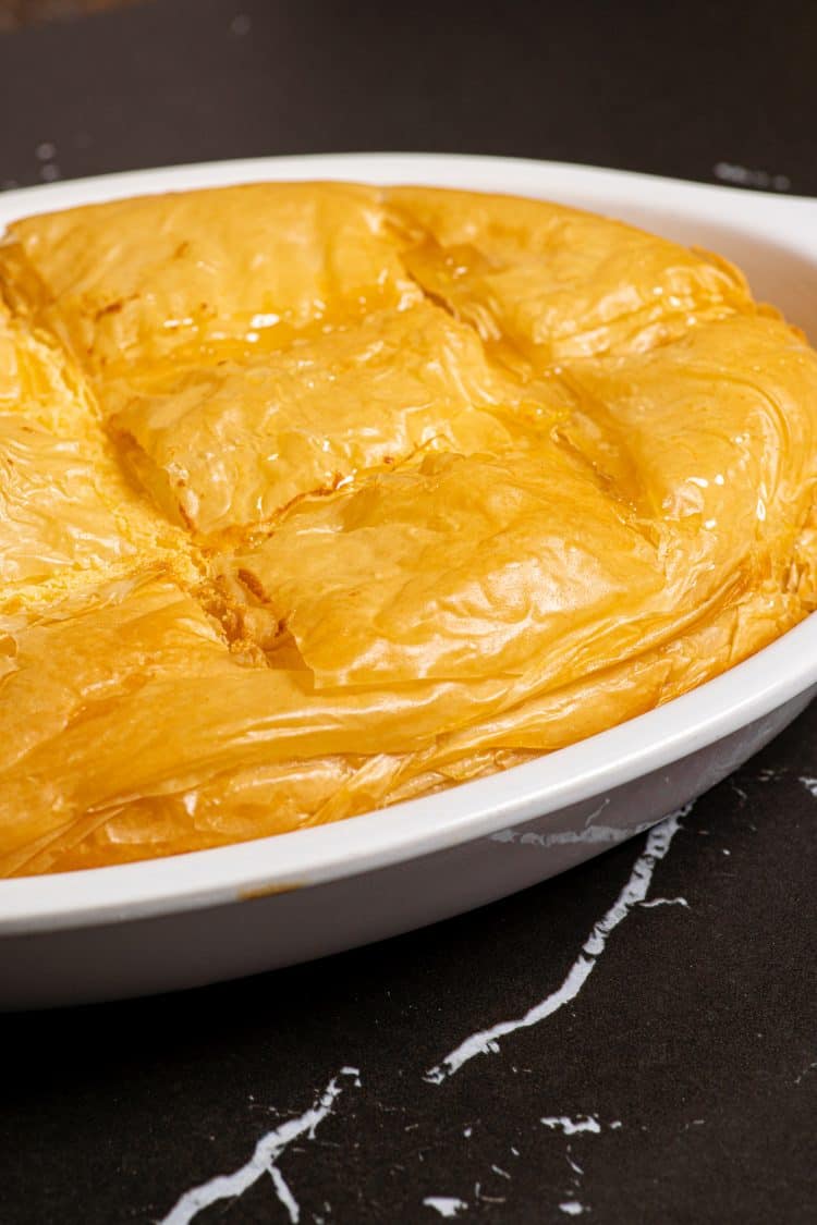 Traditional Greek Galaktoboureko recipe (Greek Custard Pie with Syrup ...