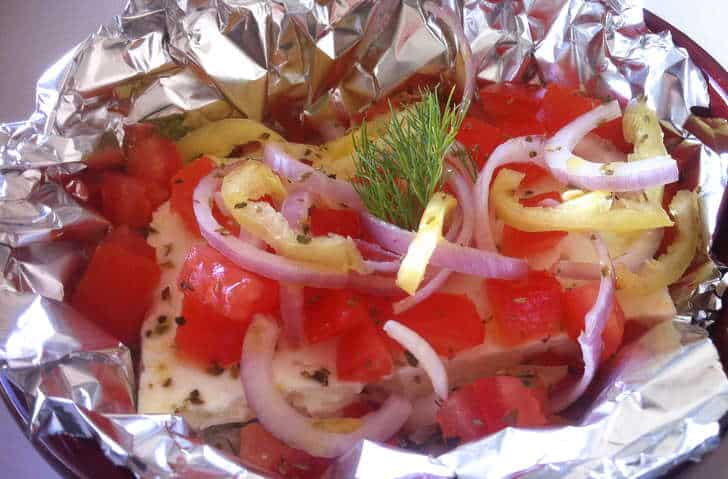 Feta Bouyiourdi recipe (Spicy Greek Baked Feta with Tomatoes) - My ...