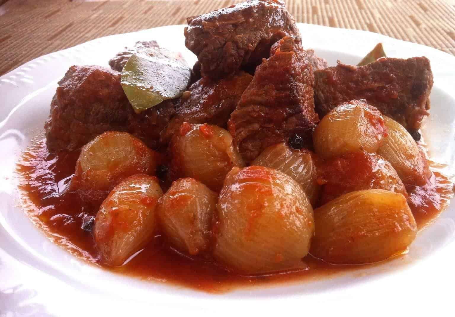 Beef Stifado recipe (Greek beef stew) - My Greek Dish