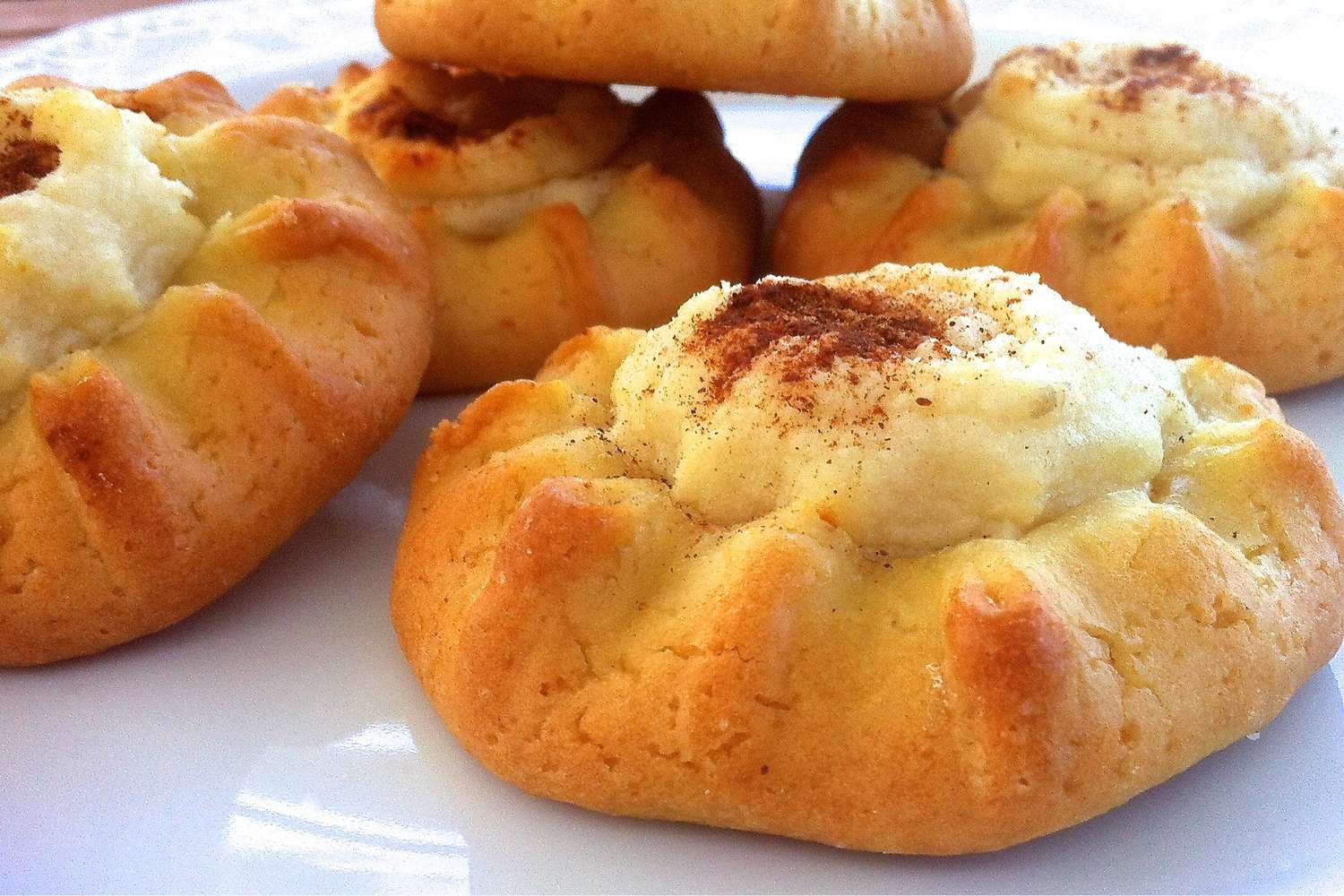 Delicious cheese pies - My Greek Dish