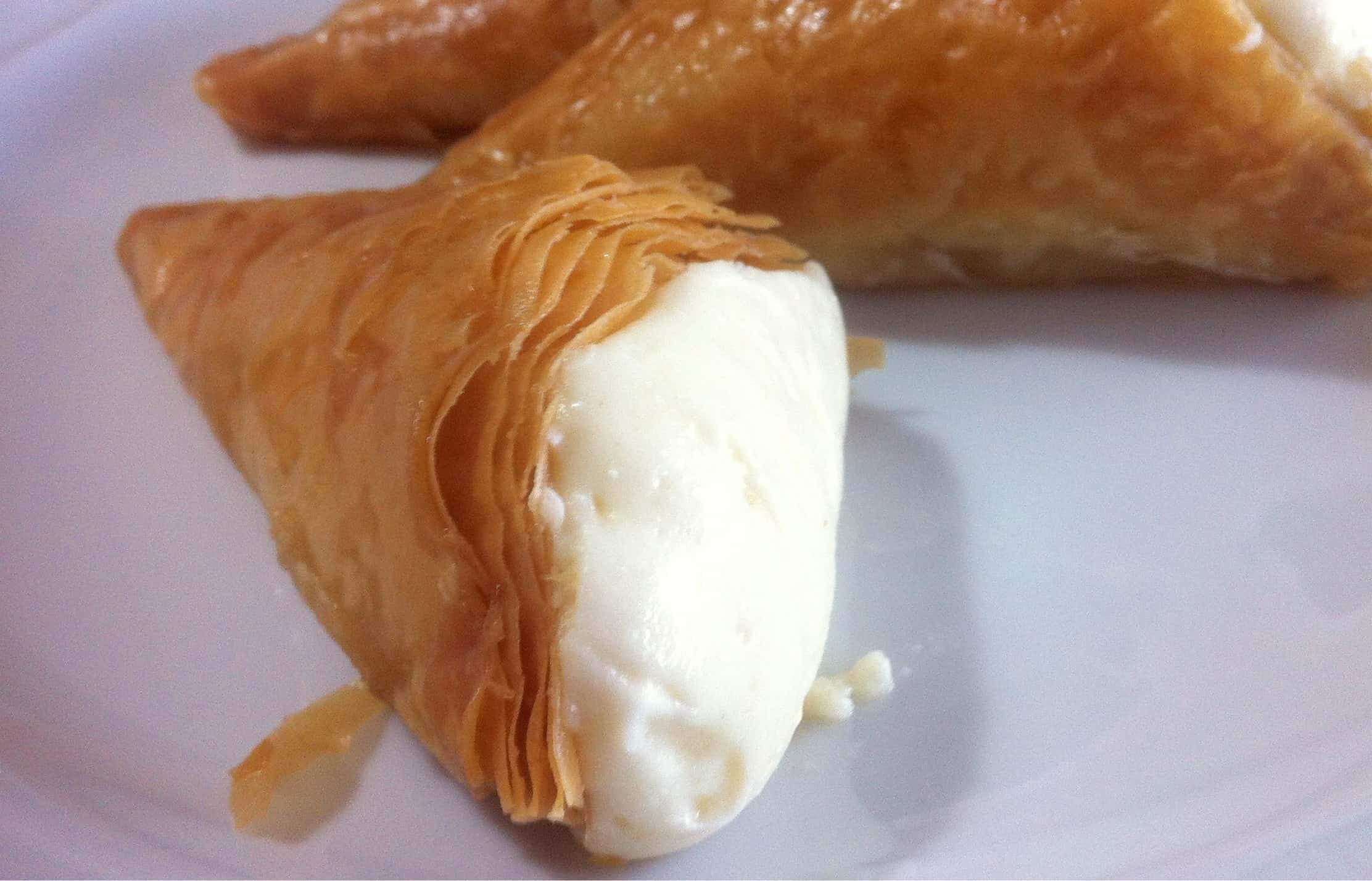 Phyllo Triangle Pastries with Custard (Trigona Panoramatos) - My Greek Dish