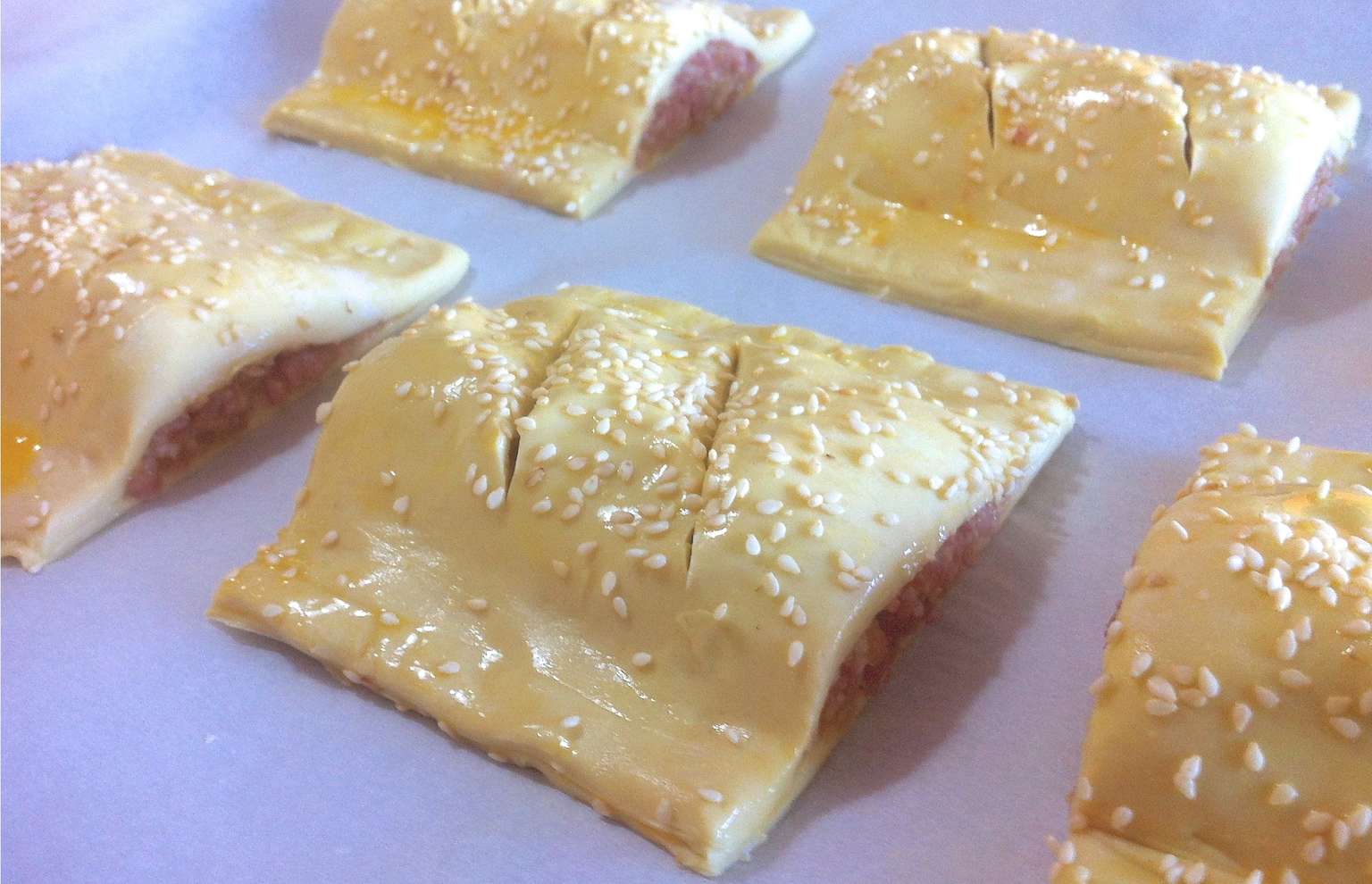 Puff Pastry Parcels recipe stuffed with Caramelised Apples and Pork ...