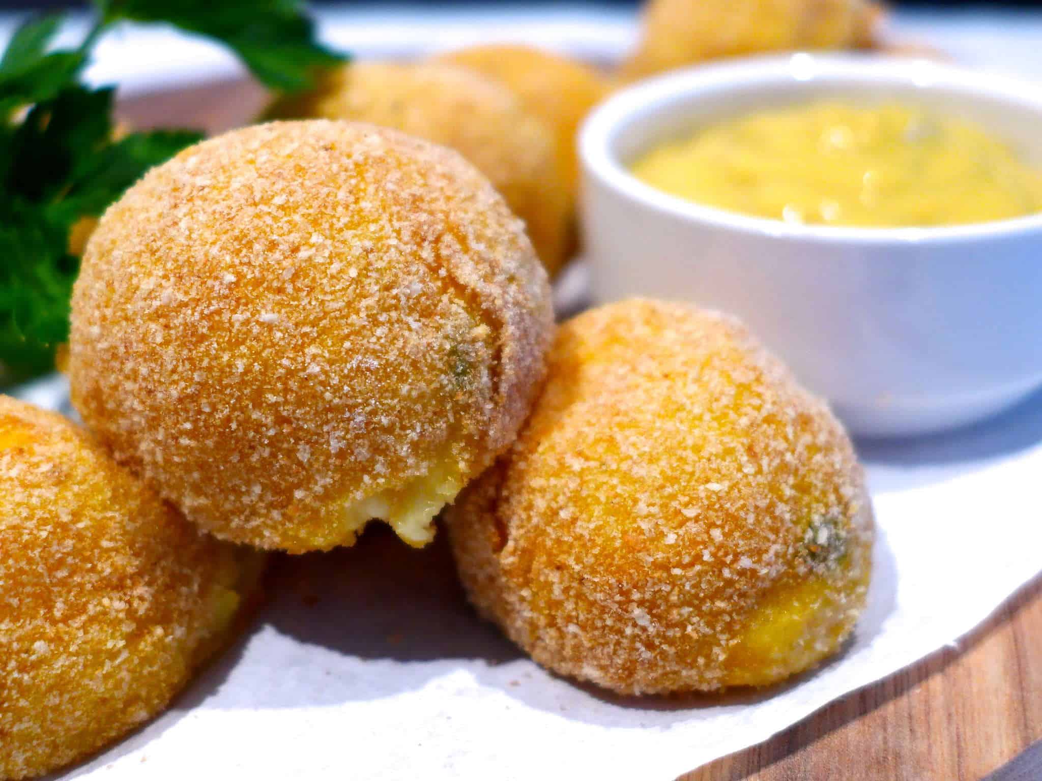 Yogurt Balls with fresh Herbs - My Greek Dish