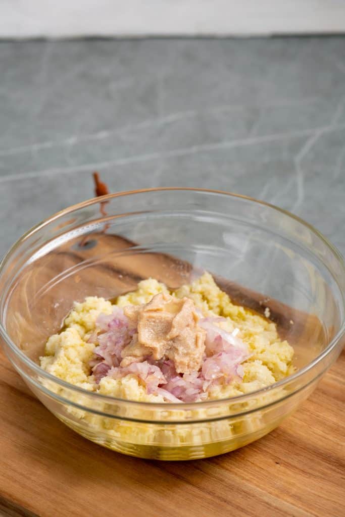 Taramasalata recipe (Greek Fish Roe dip or Taramosalata) - My Greek Dish