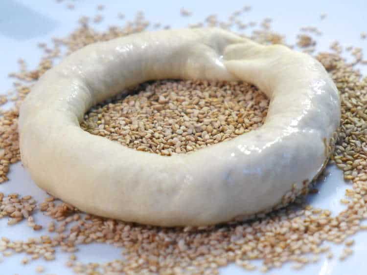 Greek Sesame Bread rings recipe (Koulouri Thessalonikis) - My Greek Dish