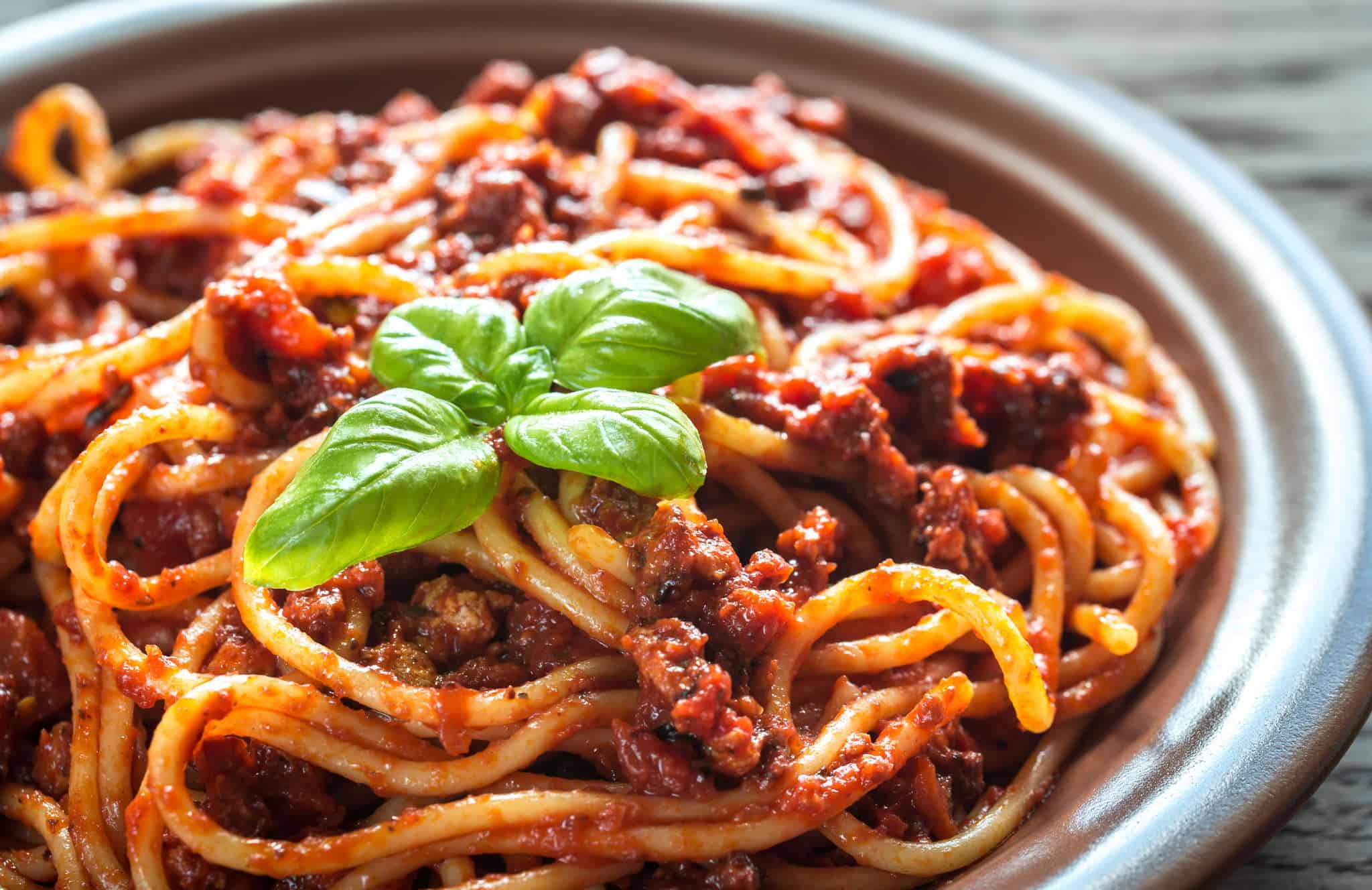 Makaronia me Kima recipe (Greek style spaghetti in meat sauce/bolognese ...
