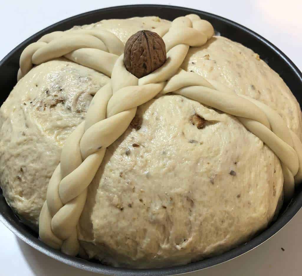 Christopsomo recipe (Greek Christmas Bread with Walnuts) - My Greek Dish