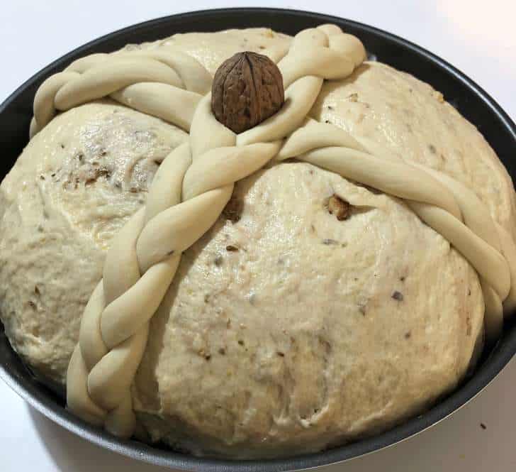 Christopsomo recipe (Greek Christmas Bread with Walnuts) - My Greek Dish