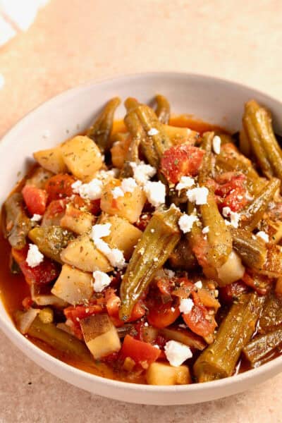 Greek Okra stew recipe with Tomatoes (Bamies Laderes) - My Greek Dish