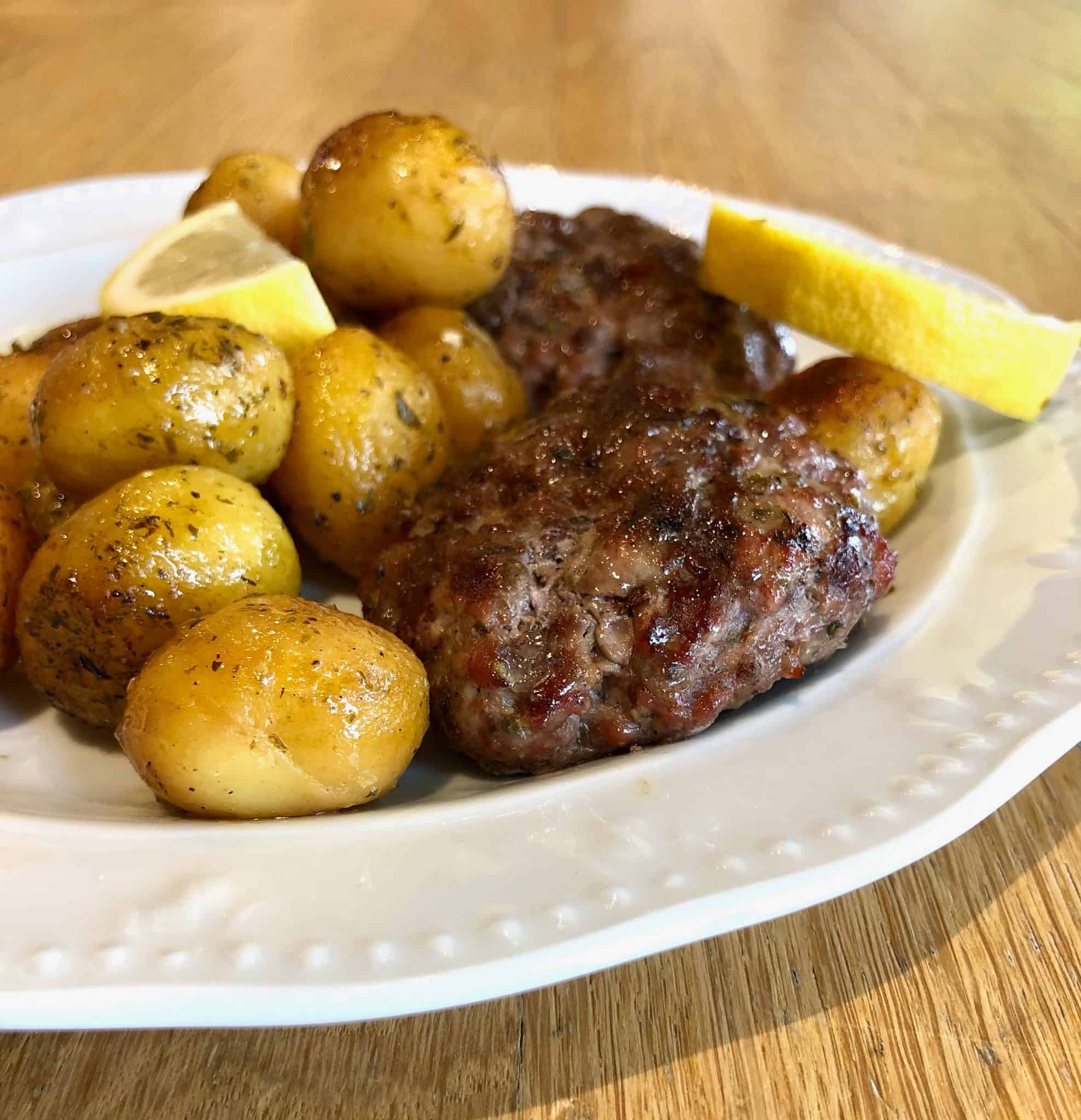 Greek Bifteki (Baked beef patties) with lemon potatoes - My Greek Dish